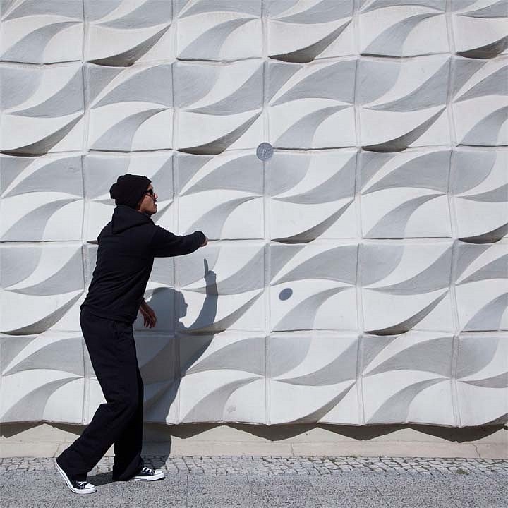 Robin Rhode | Works | Seavest Collection